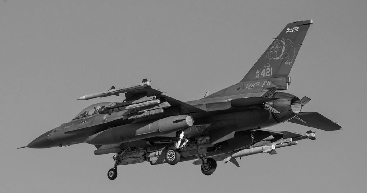 26-year-old F-16 pilot Pavlo Ivanov died