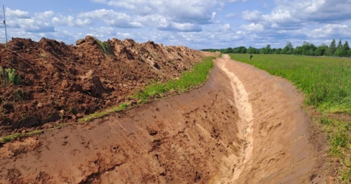 Estonia is building a Baltic defense line on the border with Russia