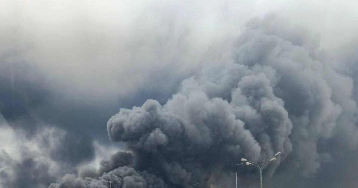 Watch: Russia panics over 300 drone attack, explosions heard in Moscow