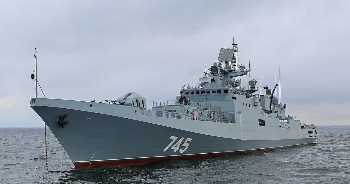Watch: SBS hit the Russian frigate "Admiral Grigorovich"