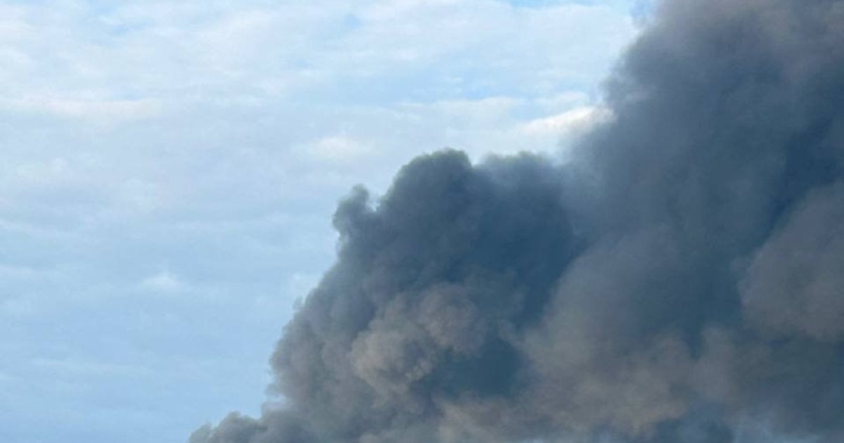 Ukraine attacked the Saratov Oil Refinery and enemy control points