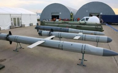 The Russian Federation has stockpiled 200 Kalibr missiles for attacks ...